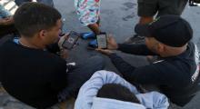 Migranten kämpfen an US-Grenze mit fehlerhafter App