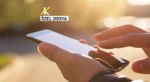 Kılıfsız telefon nasıl ‘gizli zenginlik’ göstergesi oldu?