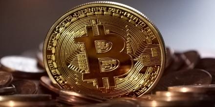 Ünlü Analist: Bitcoin Bu Tarihte Zirve Yapacak