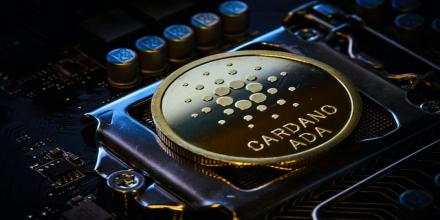 Cardano Summit 2023: Charles Hoskinson betritt die Bühne, ein Gespräch mit SingulariyNET