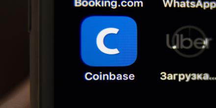 Coinbase’ten Bir İlk: Airdrop Yapan Coin’i Borsada Listeledi