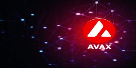 Injektiv steigen die AVAX-Preise, während die Notierung des Memeinator-Tokens näher rückt