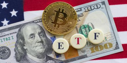 世界のビットコインETF、保有額100万BTC超え