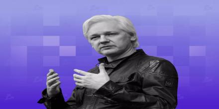 Основателя WikiLeaks Джулиана Ассанжа освободили из зала суда