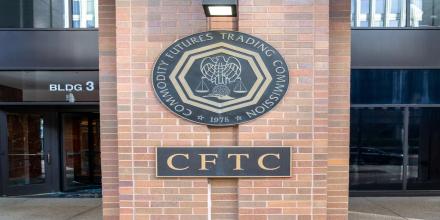 CFTC 의장, 비트코인과 이더리움이 상품임을 재확인하며 증언