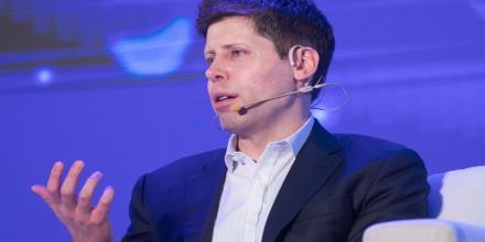 OpenAI CEO’su Projesi İçin Visa ile Görüşüyor: Altcoin Fiyatı Anlık Yükseldi!