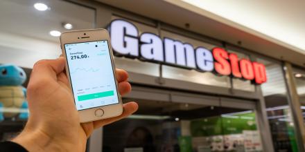ABD’nin Meme Coin’i GameStop, Bitcoin Alımı Planladığı 1,5 Milyar Doları Topladı!