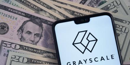 Grayscale expands altcoin list to 40 in April 2025 update, adds Dogecoin and PYTH trusts