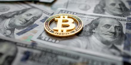 様子見基調のビットコイン、市場シェアは右肩上がりで2021年来の高水準