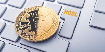 Bitcoin’de Mayıs Geleneği Bozuluyor: Analistler Bu Kez Satmayın Diyor!