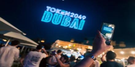 Token2049 в Дубае: мемы, миллионы и страх конца эпохи