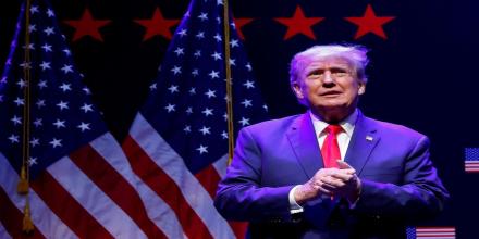 Trump to Finalize Crypto Law in August as America’s BTC Stash Rises