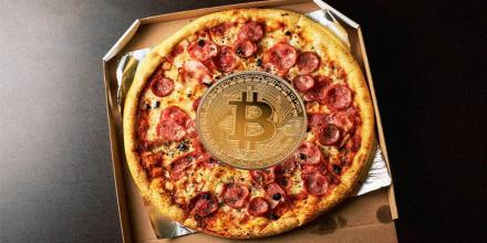 Bitcoin Pizza Day: How 10,000 BTC Bought Two Pizzas and Made History