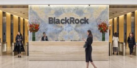 BlackRock усиливает биткоин-стратегию: $1,1 млрд закупки за 7 дней