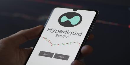 Hyperliquid erreicht neuen Kursrekord – überholt Robinhood beim Handelsvolumen