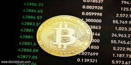 Los ETF Bitcoin pierden impulso al cierre de semana, pero registran su mayor entrada desde octubre